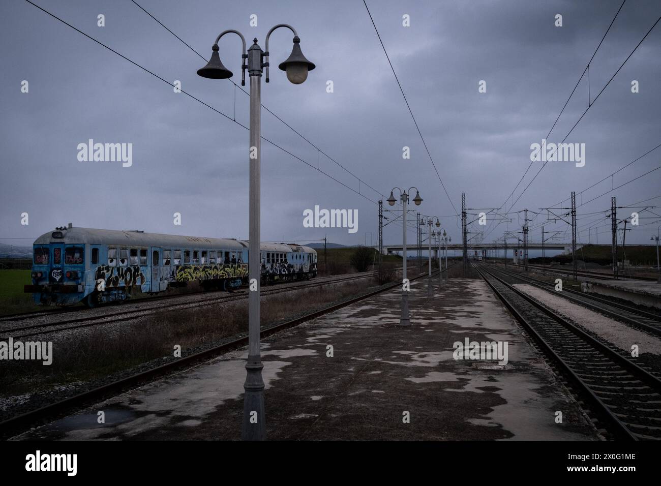 Train from Athens to Kalambaka crossing Thessaly during the Greek ...