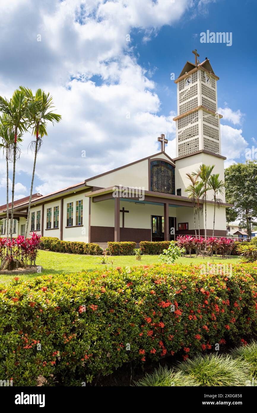 Church of La Fortuna de San Carlos park and flowers in Costa Rica ...