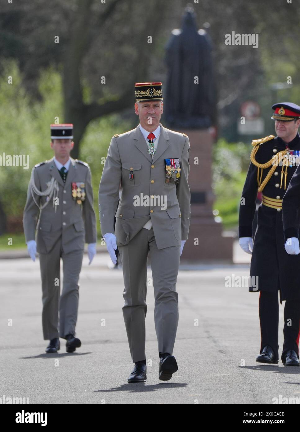 The head of the French army General d'armee Pierre Schill arrives to ...