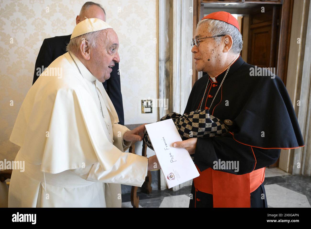 Pope Francis greets Japanese Cardinal Thomas Aquinas Manyo Maeda ...