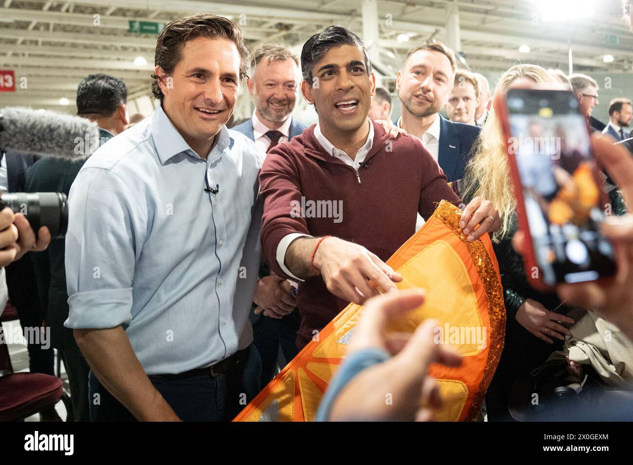 Prime Minister Rishi Sunak and Minister for Veterans' Affairs Johnny ...