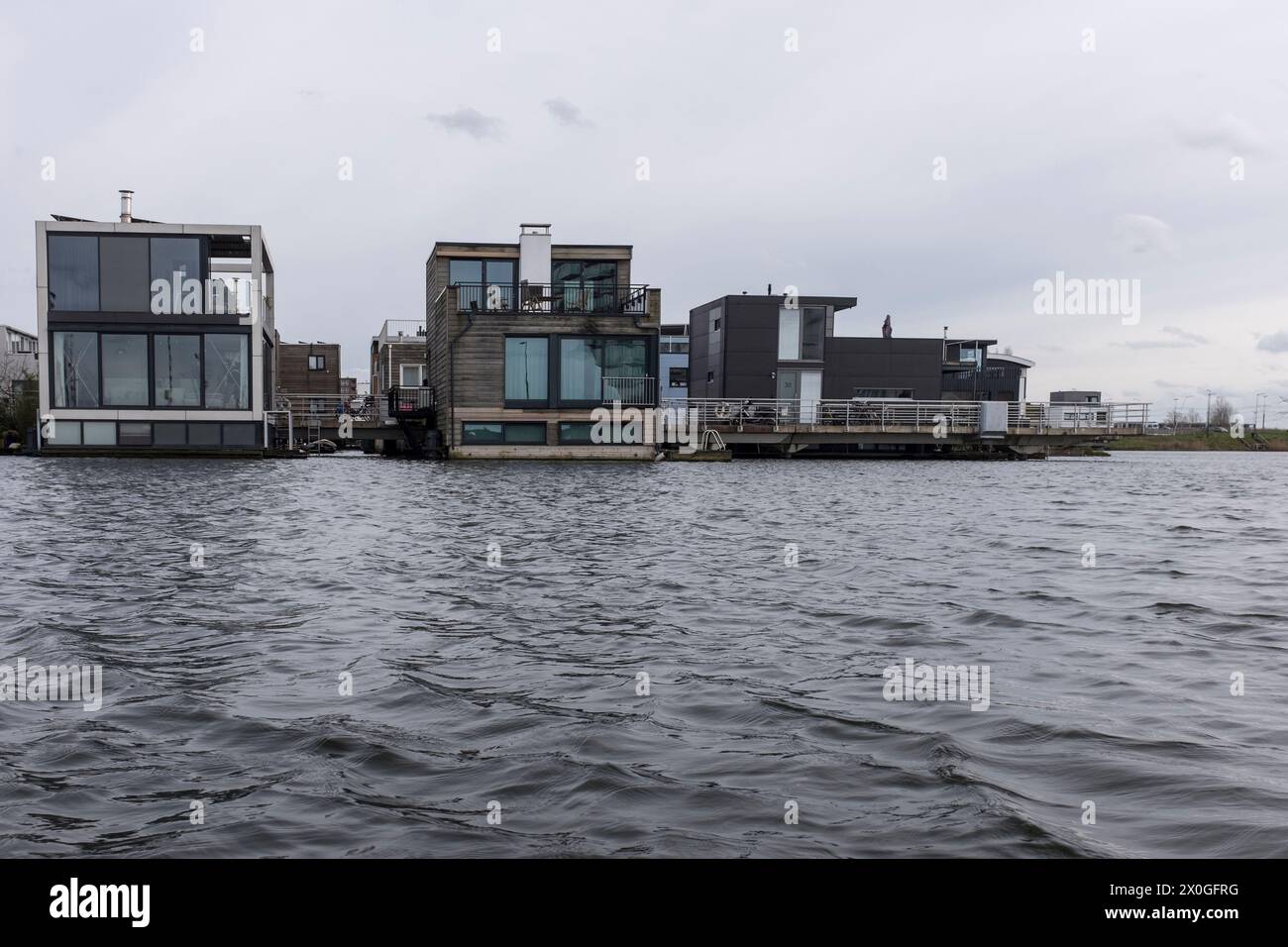 Floating houses in ijburg amsterdam hi-res stock photography and images ...