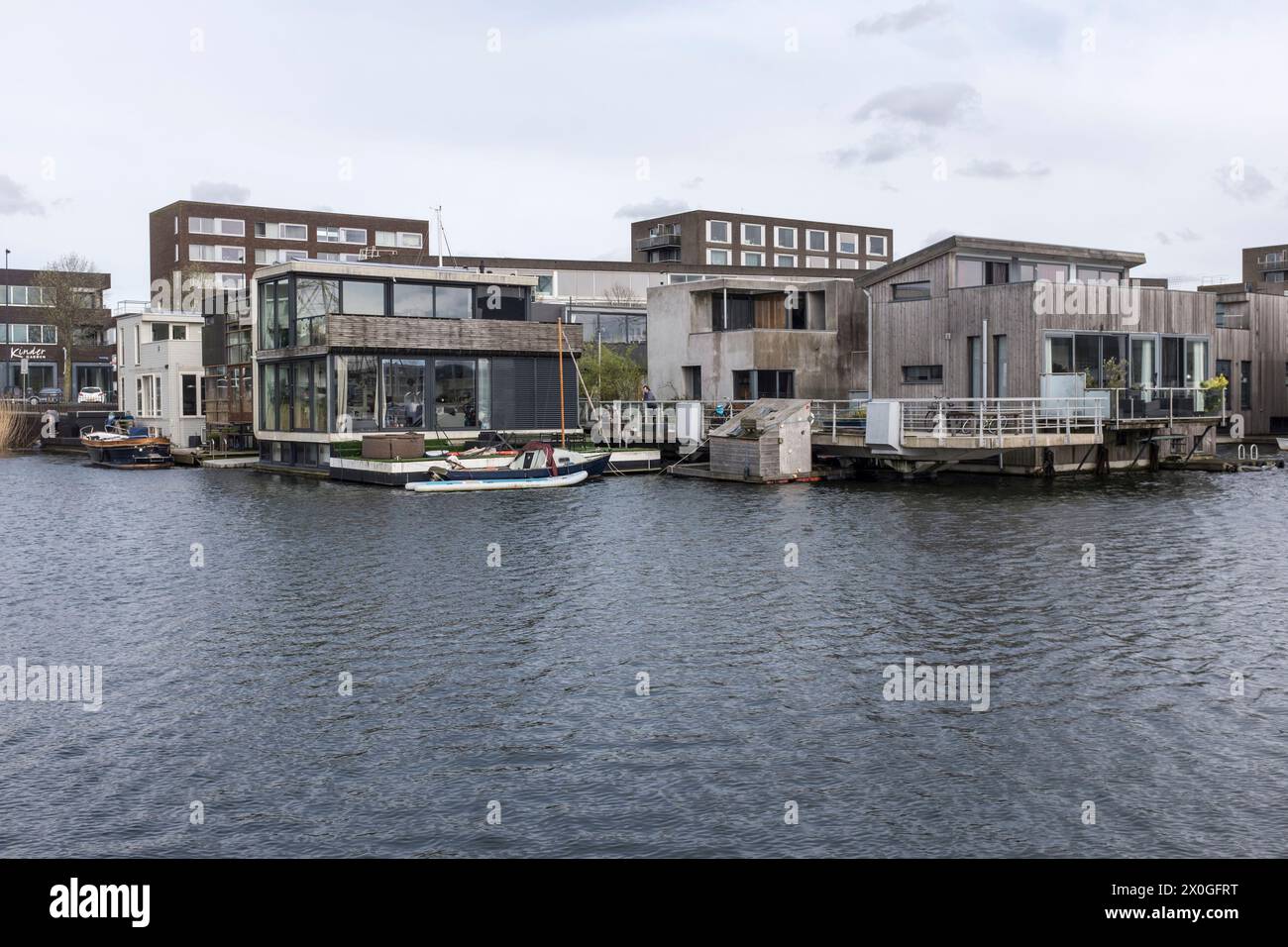 Floating houses in ijburg amsterdam hi-res stock photography and images ...