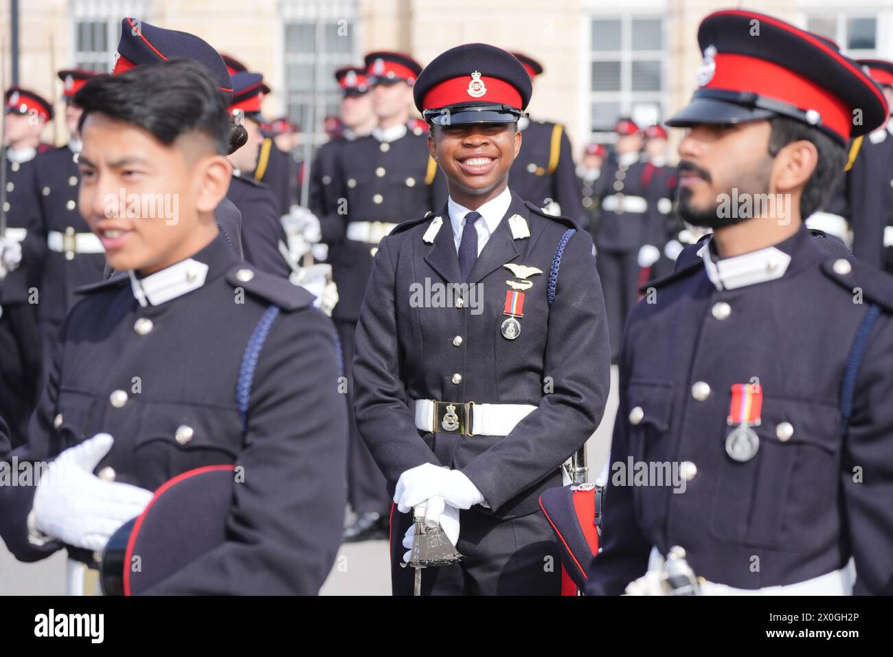 Officer Cadet Owowoh Princess Oluchukwu (centre), the first Nigerian ...
