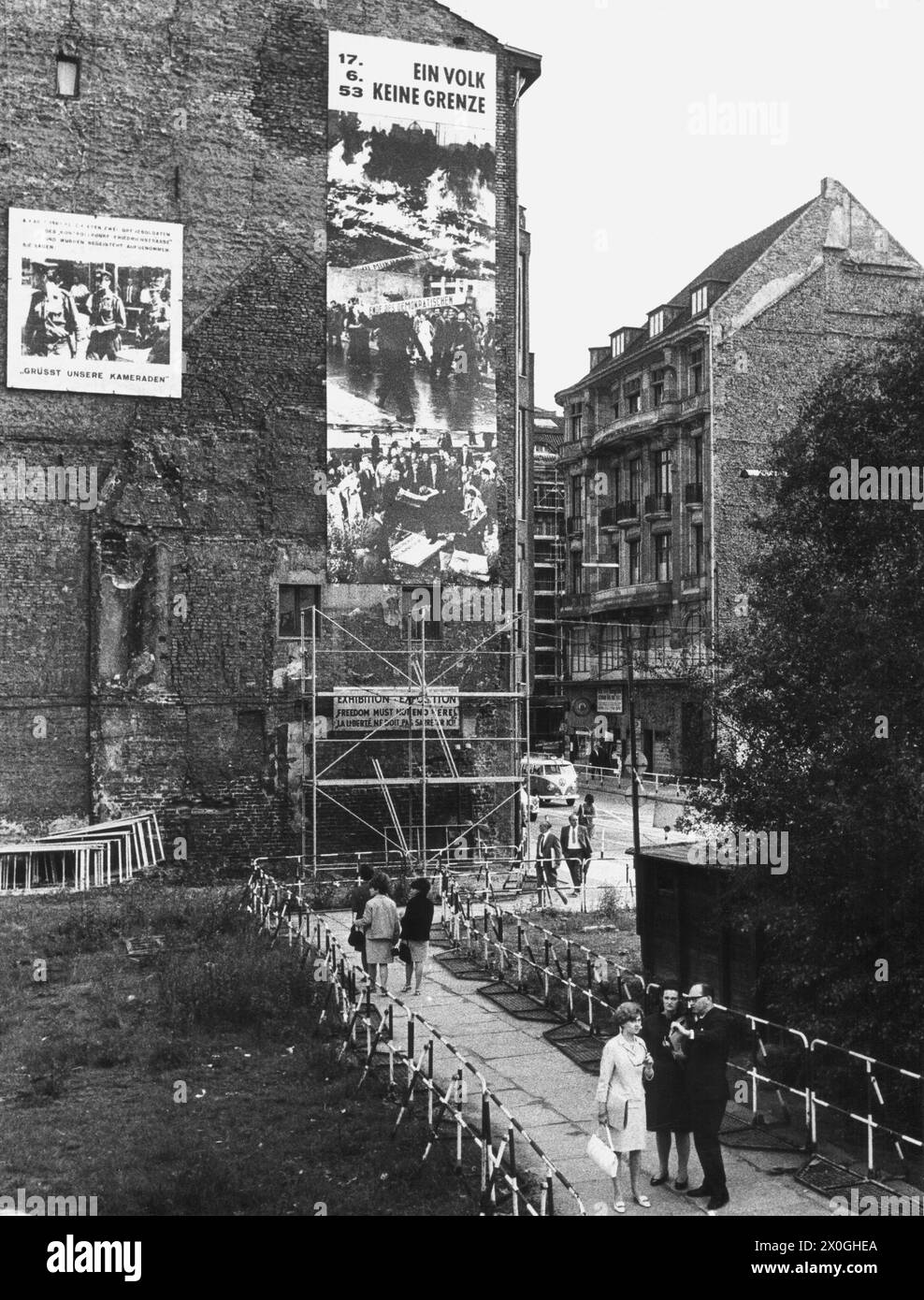 Gdr popular uprising hi-res stock photography and images - Alamy