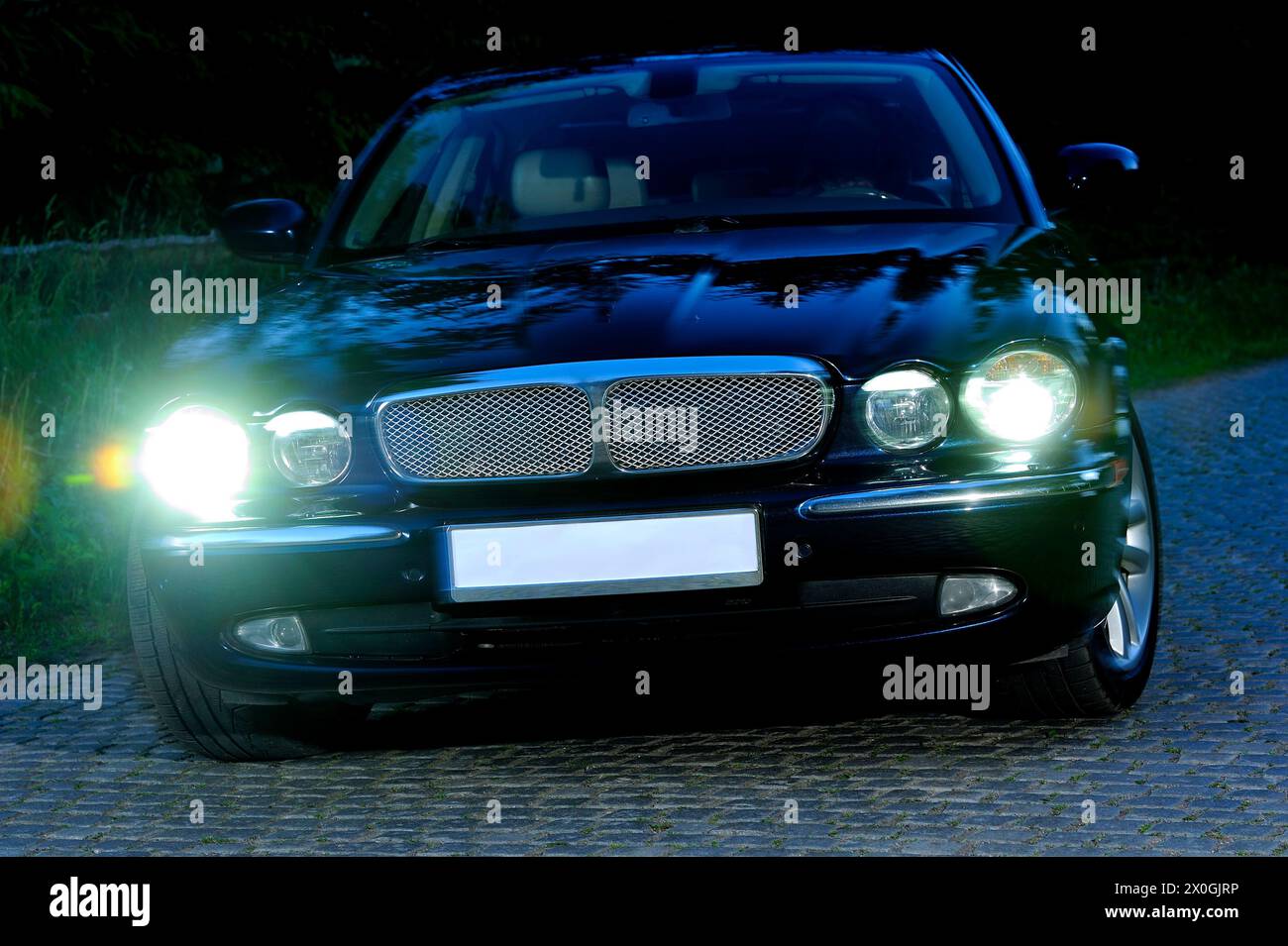 car, in motion, stop light, red light, safety, speed, appropriate speed ...