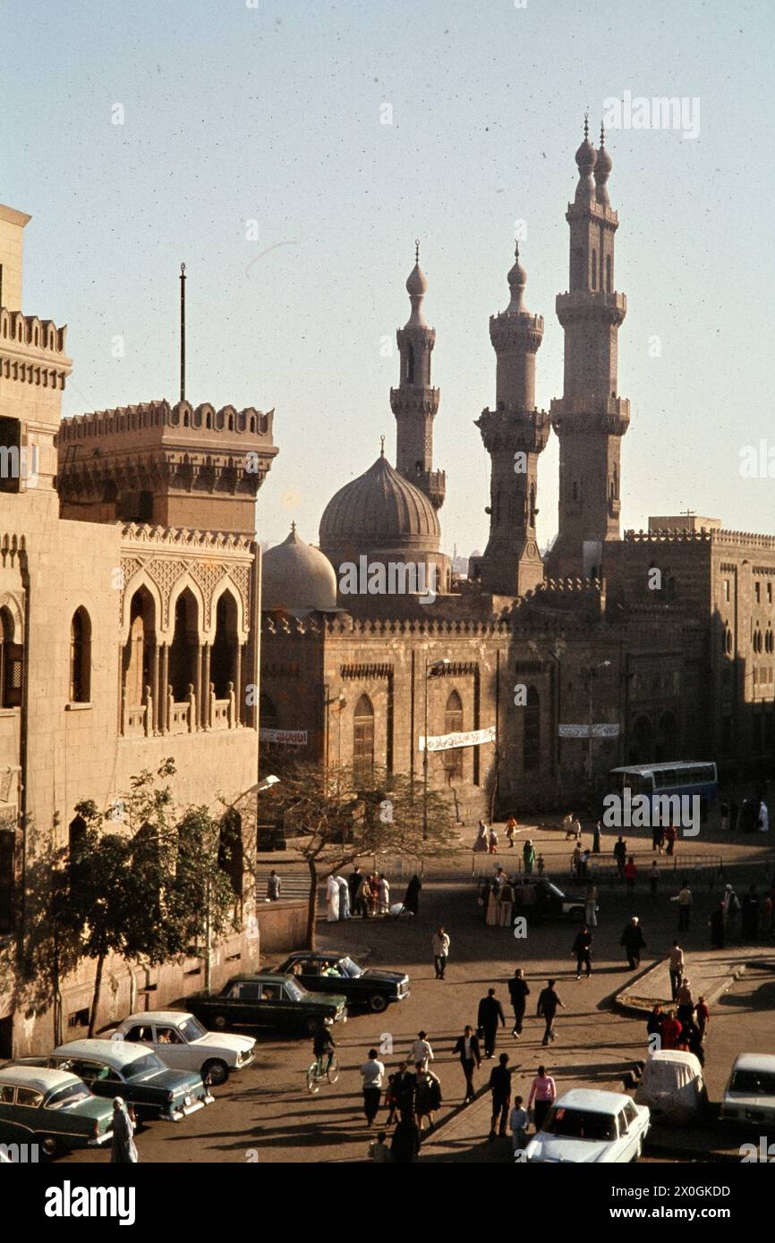 Al ashar hi-res stock photography and images - Alamy