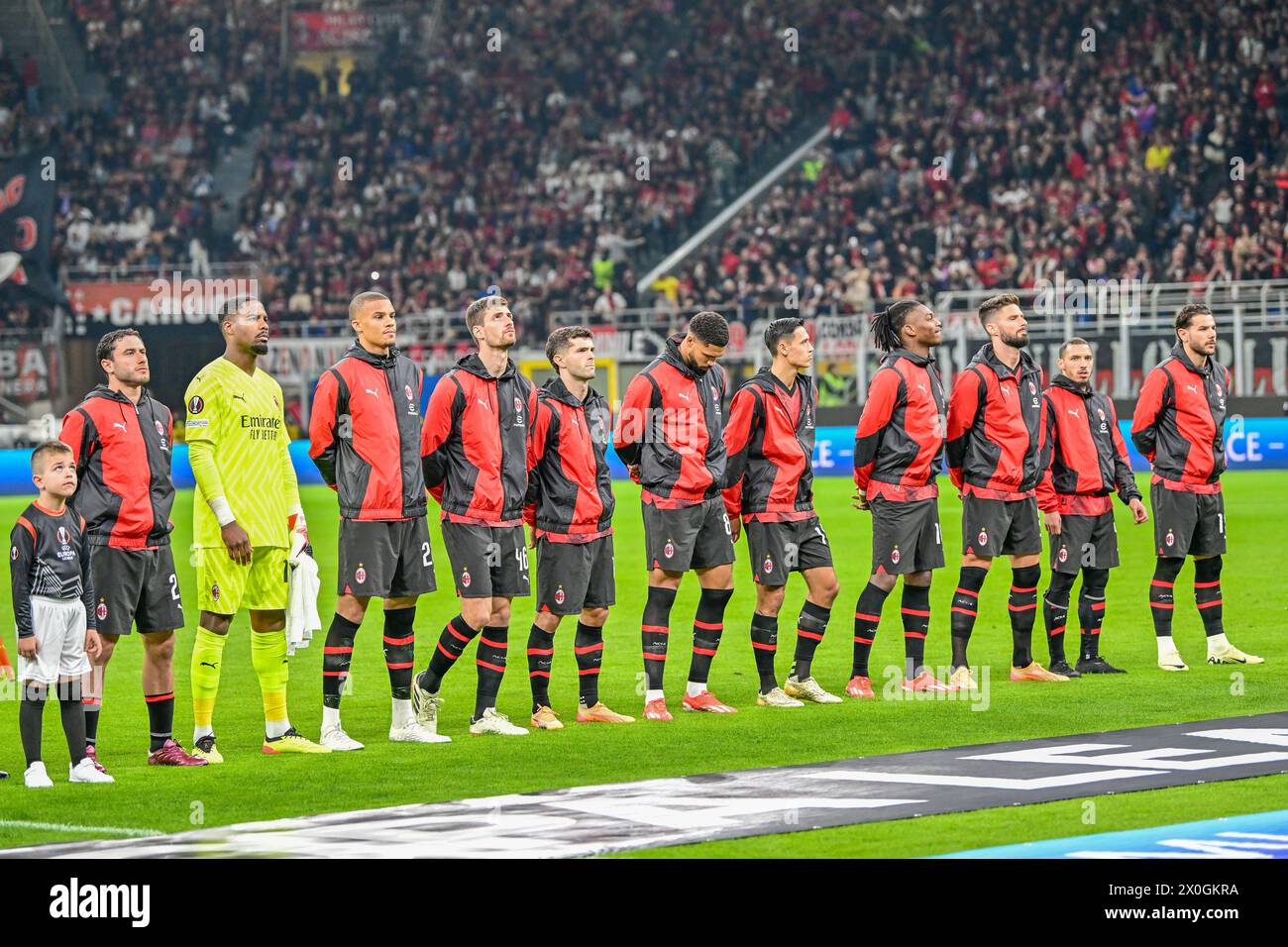 Milano, Italy. 11th Apr, 2024. The players of AC Milan line up for the ...