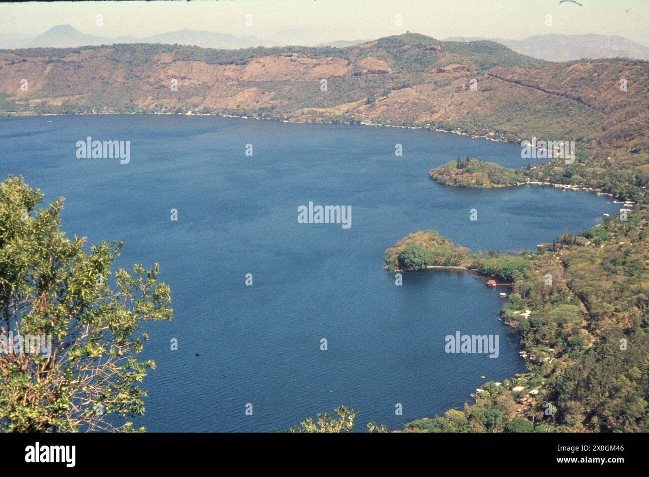View from Cerro Verde to the Lago de Coatepeque in El Salvador ...