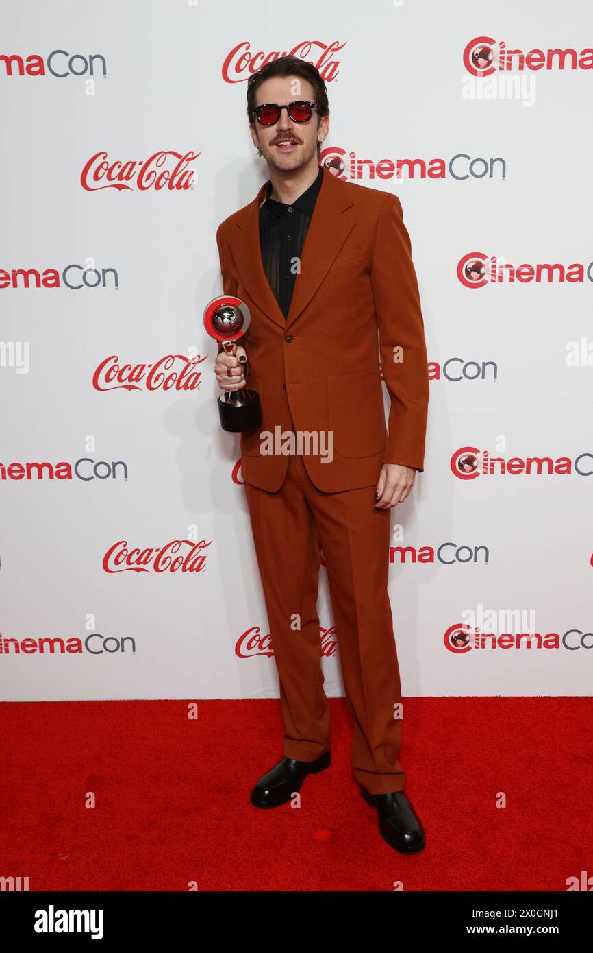 Las Vegas, United States. 11th Apr, 2024. Dan Stevens, recipient of the ...