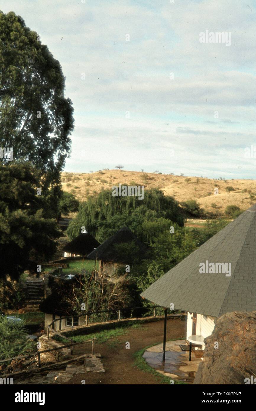 View over a Rondavel hut to the Daan-Viljoen Game Park near Windhoek ...