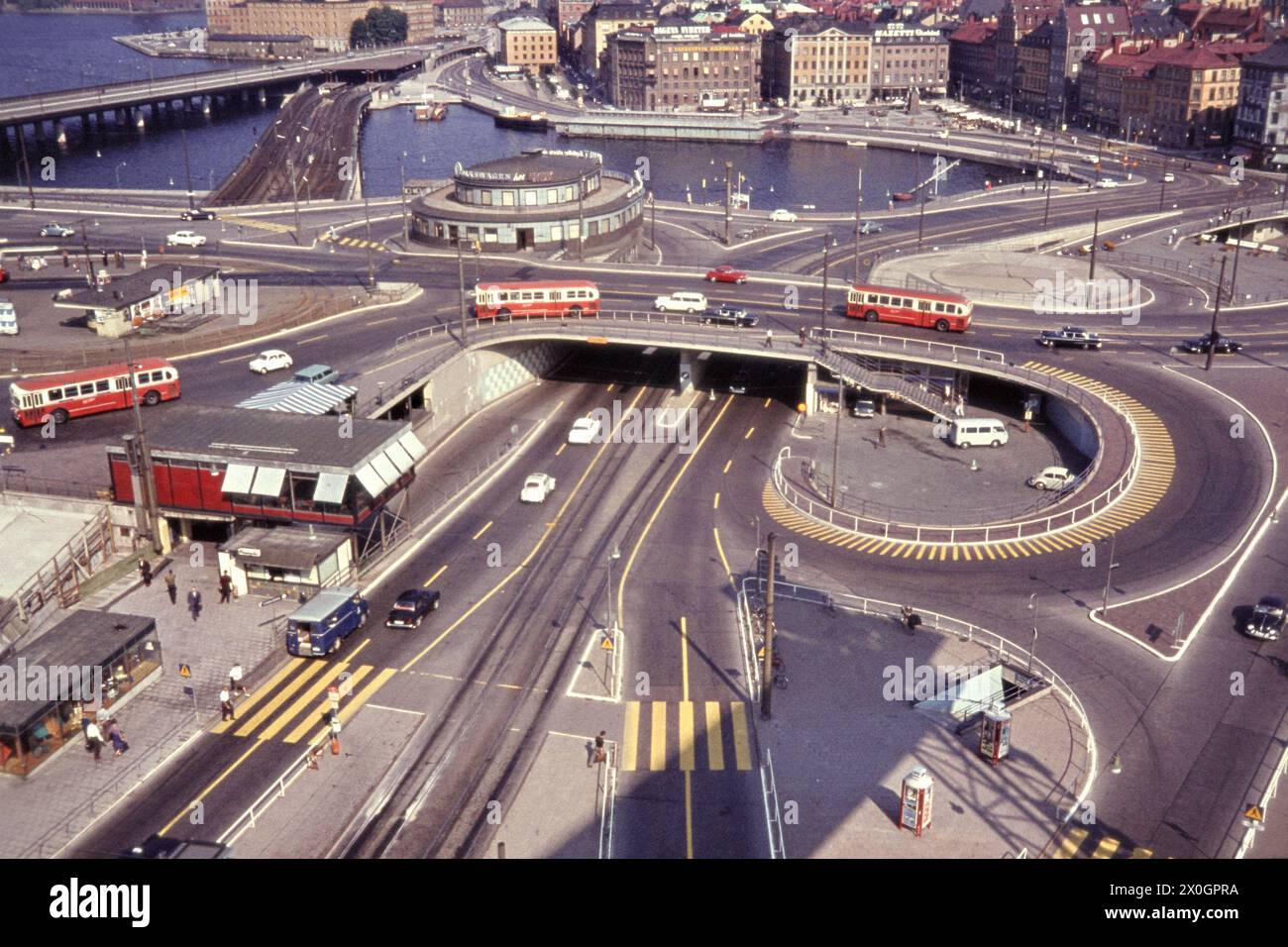 Cloverleaf interchange at Karl Johans Torg Square in Stockholm Stock ...