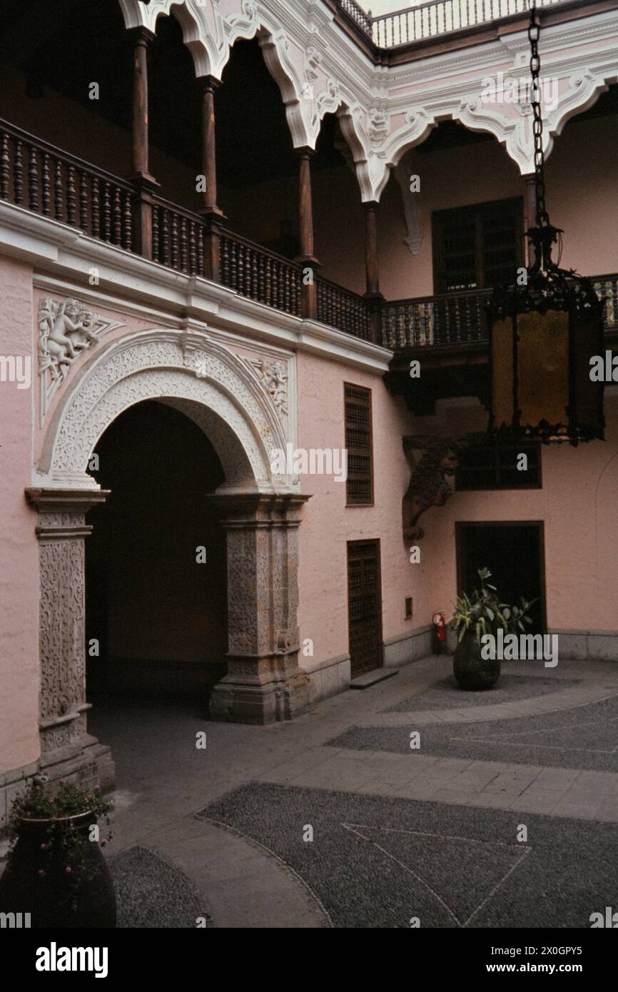 Palacio de torre tagle hi-res stock photography and images - Alamy