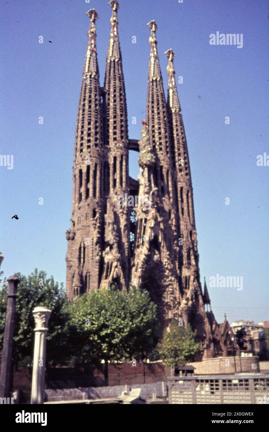 "View from the southeast to the church ""La Sagrada Familia"" (the Holy ...