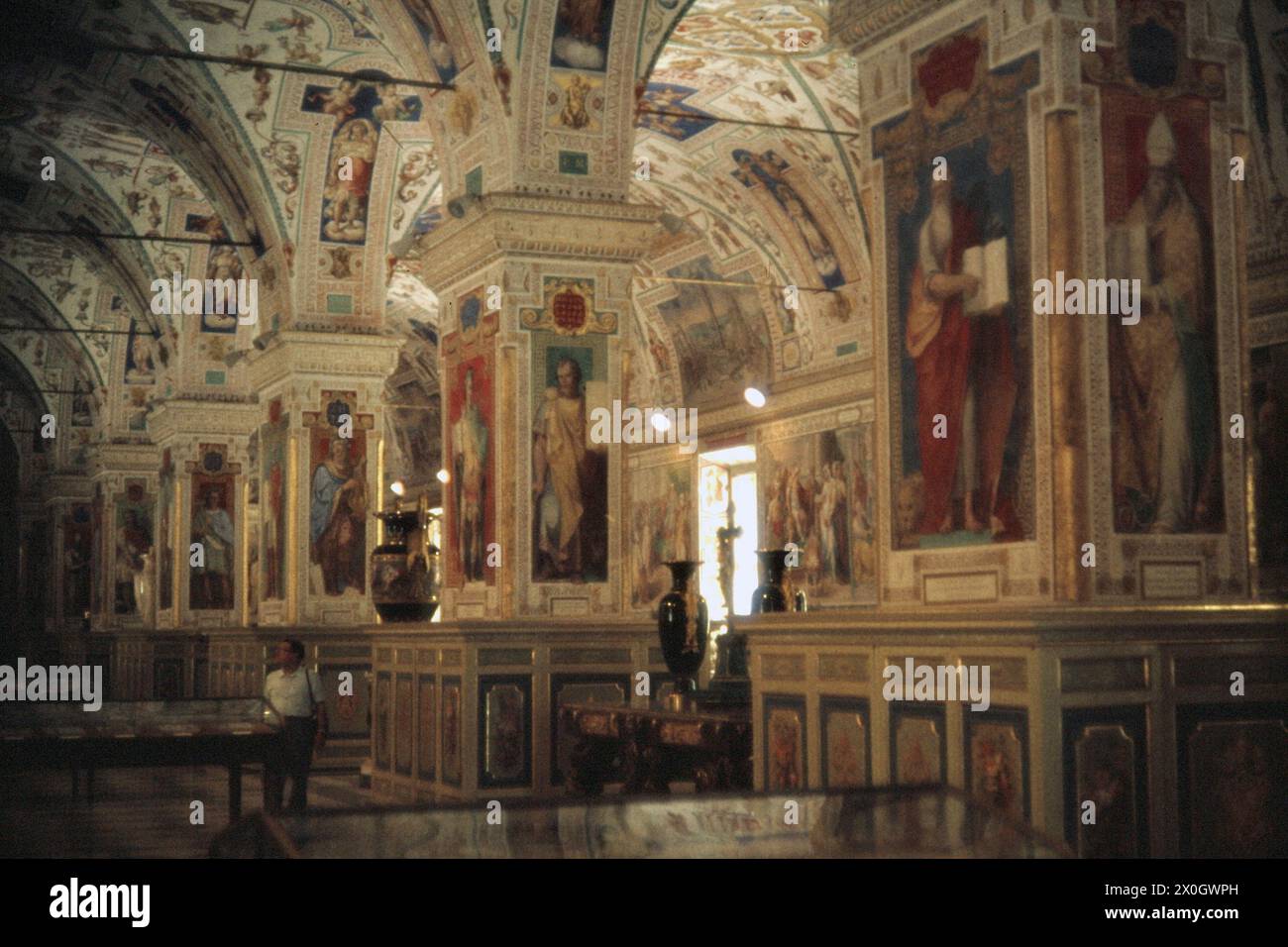 Vatican library columns hi-res stock photography and images - Alamy