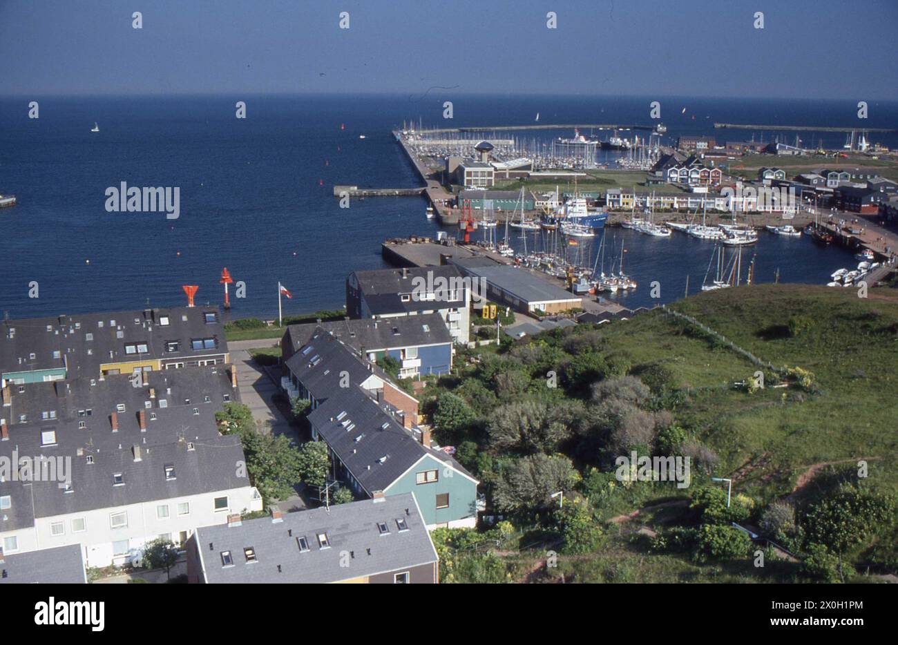 View from the Heligoland Oberland (Upper Land) on the island of ...