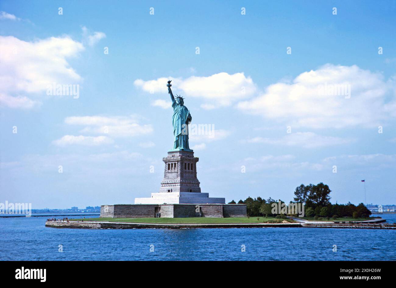 Statue of Liberty, Statue of Liberty [automated translation] Stock ...