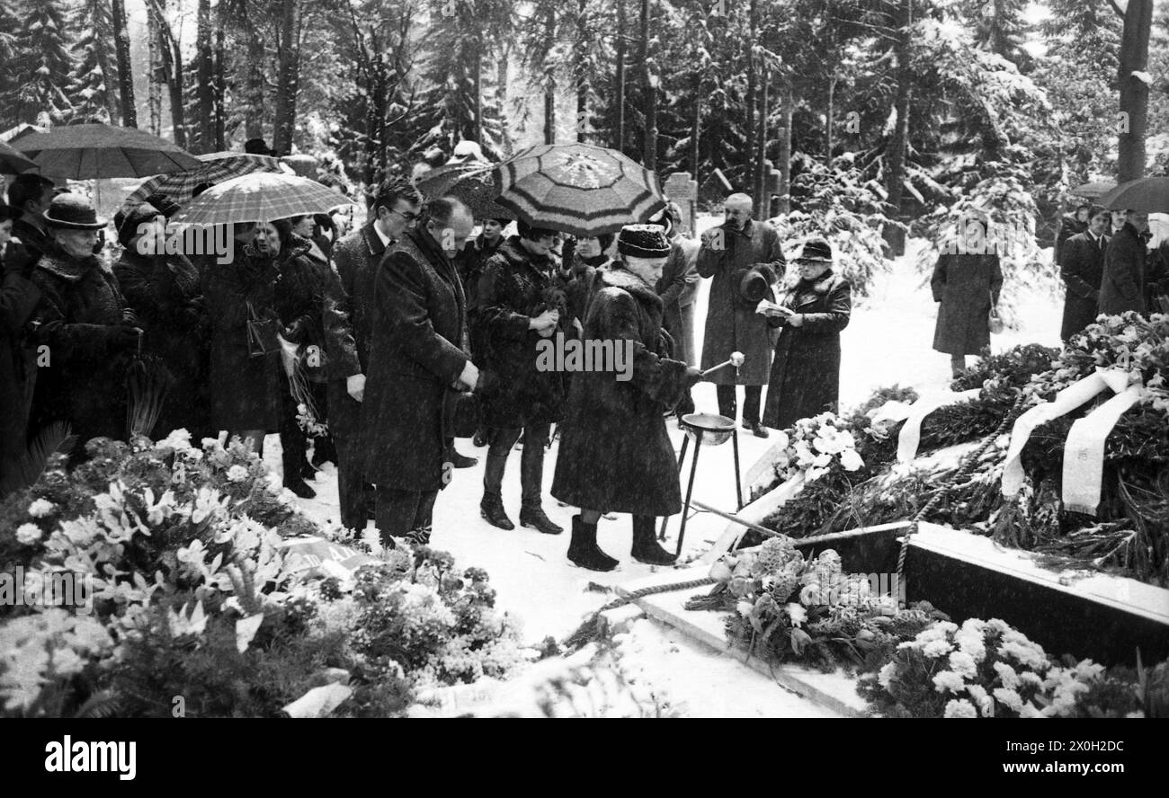 Photo taken at the funeral of Emma Salvermoser. Her heart was donated ...