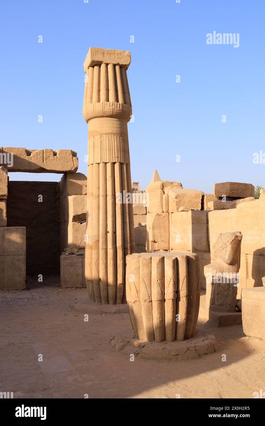 Decorated columns, Karnak Temple of Pharaoh Senusret 1, Luxor, Egypt ...