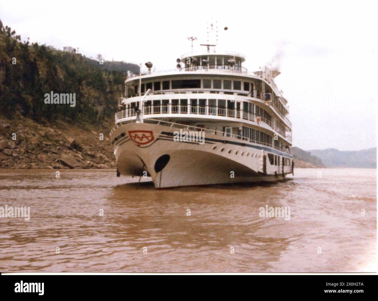 1980s cruise ship hi-res stock photography and images - Alamy