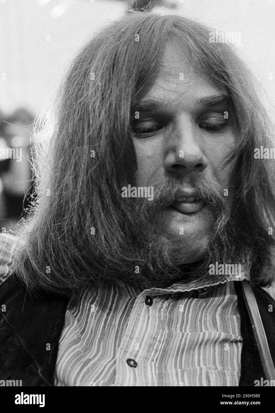 The musician Ax Genrich playing at a festival at the Thingstätte in ...