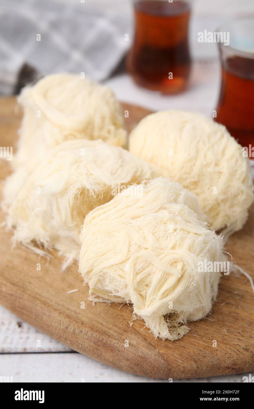 Iranian sweets hi-res stock photography and images - Alamy