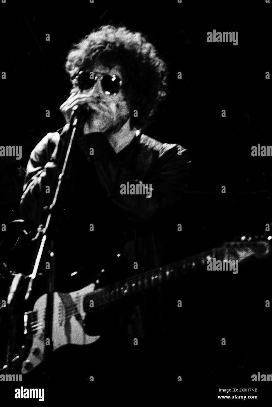 Bob dylan concert 1981 hi-res stock photography and images - Alamy