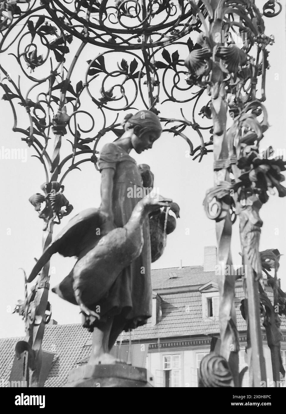 The fountain is one of Göttingen's landmarks and part of the local ...