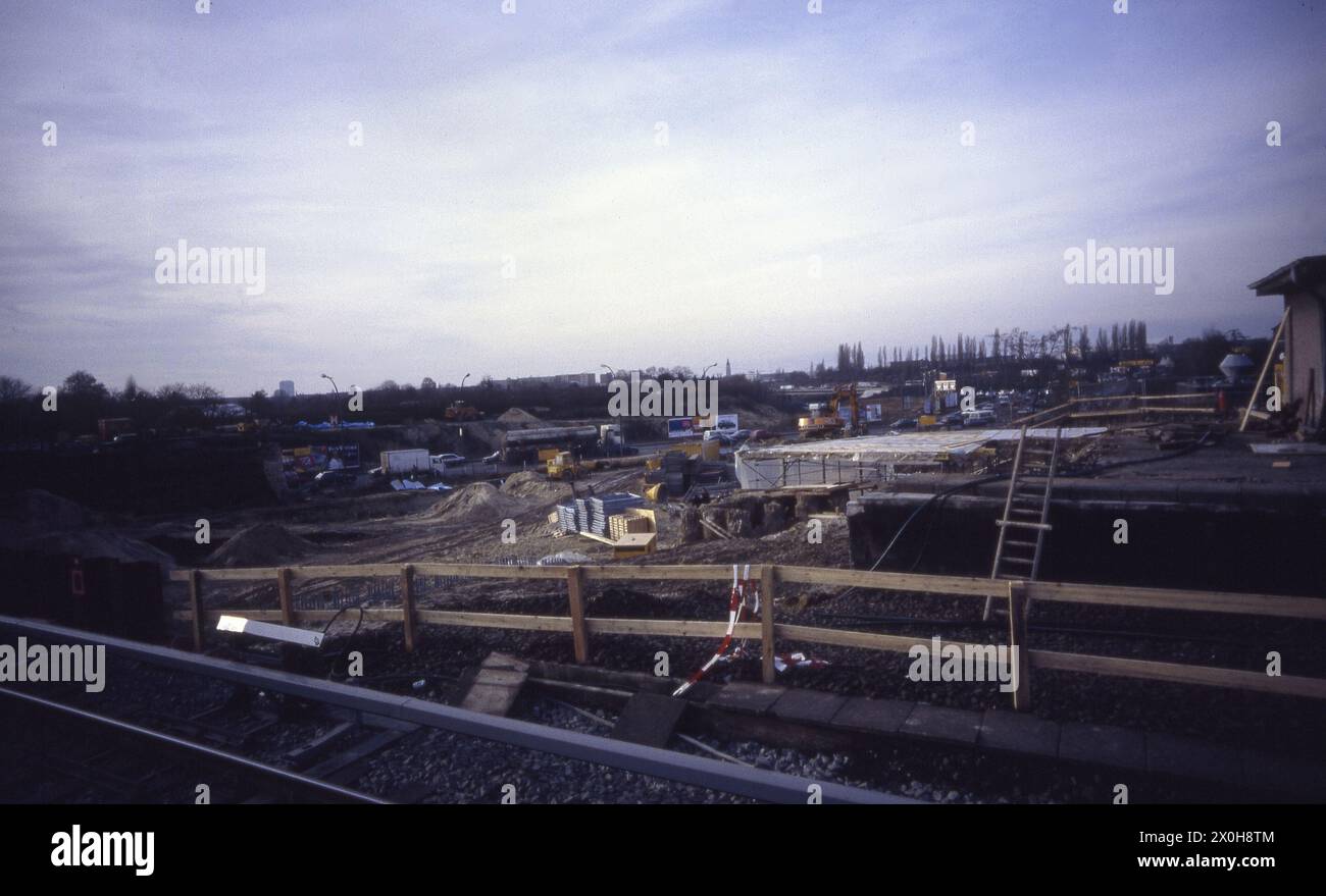 Long distance railroad construction site hi-res stock photography and ...