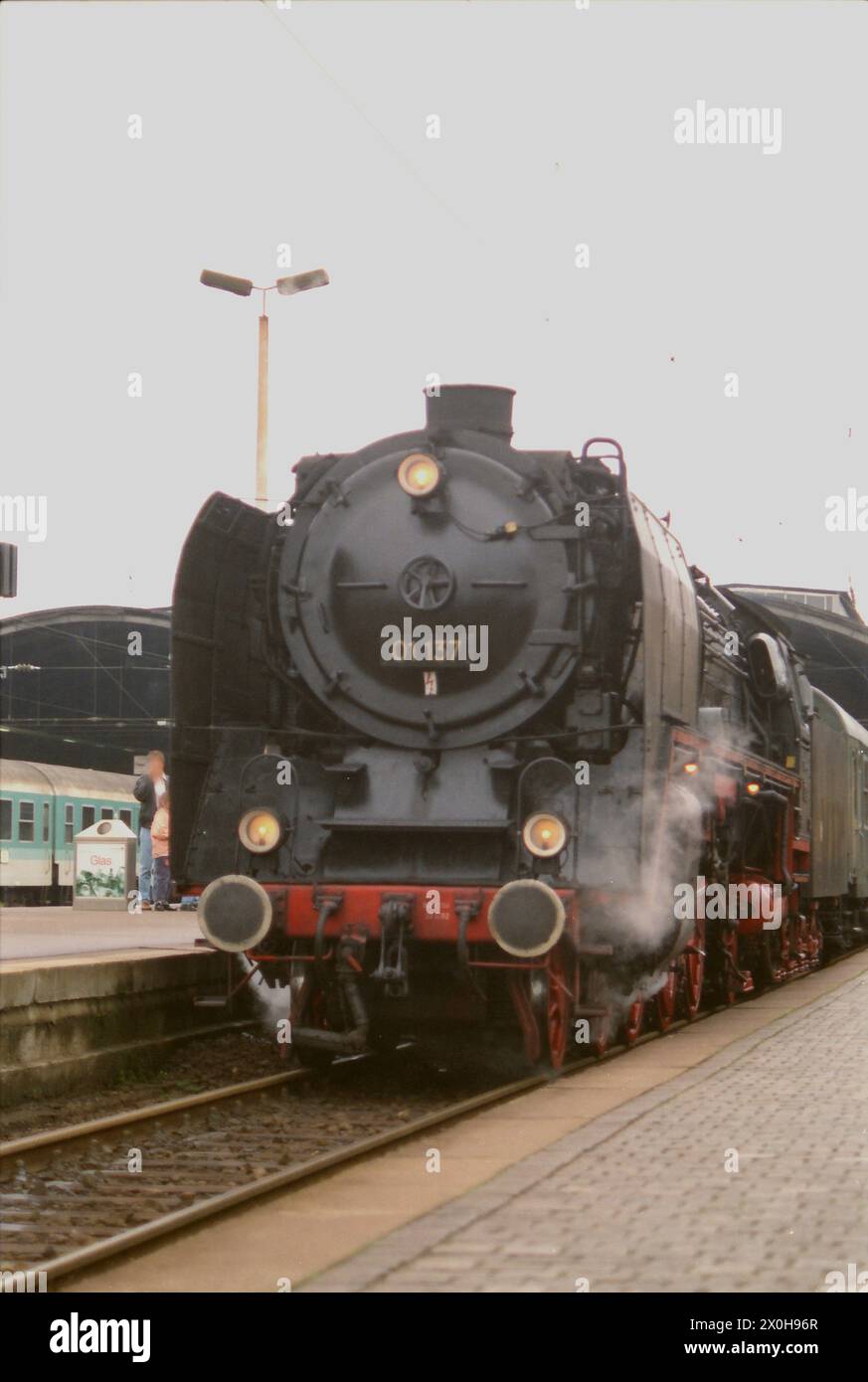 Steam express locomotive br 01 hi-res stock photography and images - Alamy
