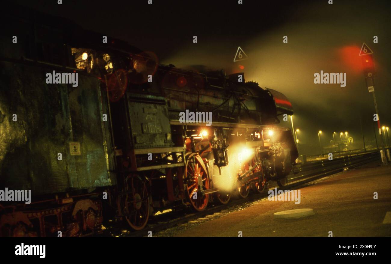 A class 41 steam locomotive waits for the departure signal [automated ...