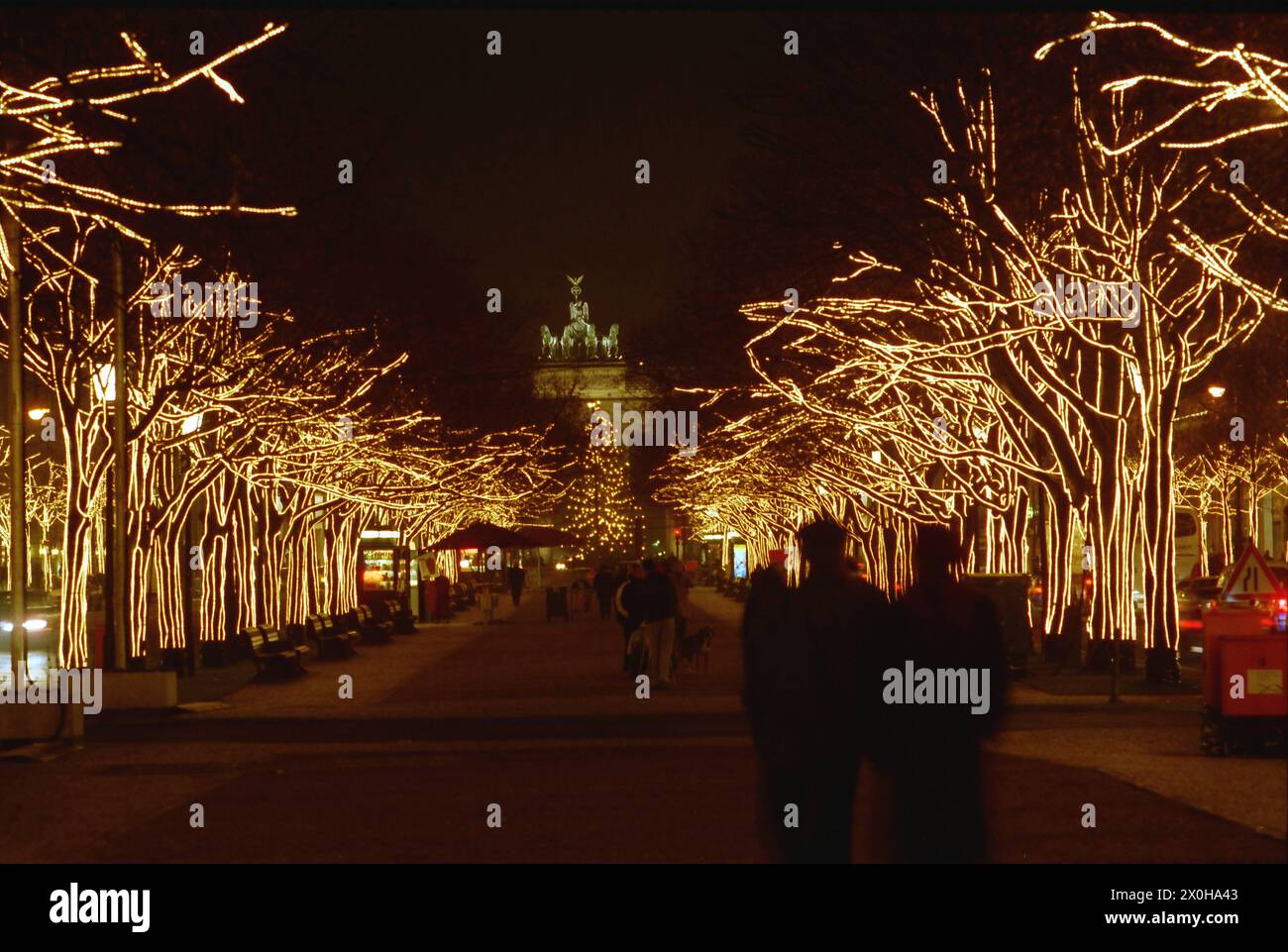 Christmas decorations under the lime trees [automated translation ...