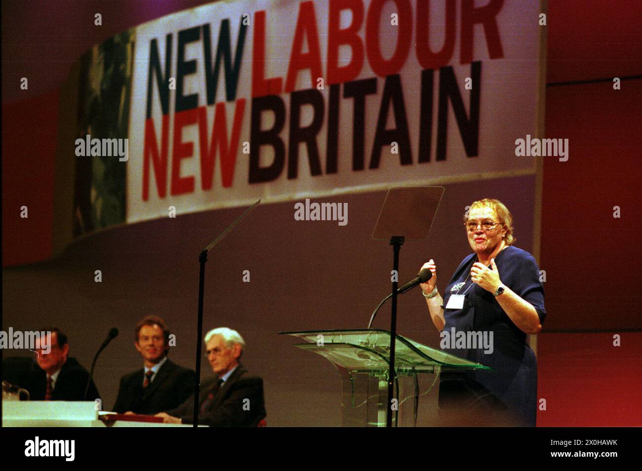 Mo mowlem hi-res stock photography and images - Alamy