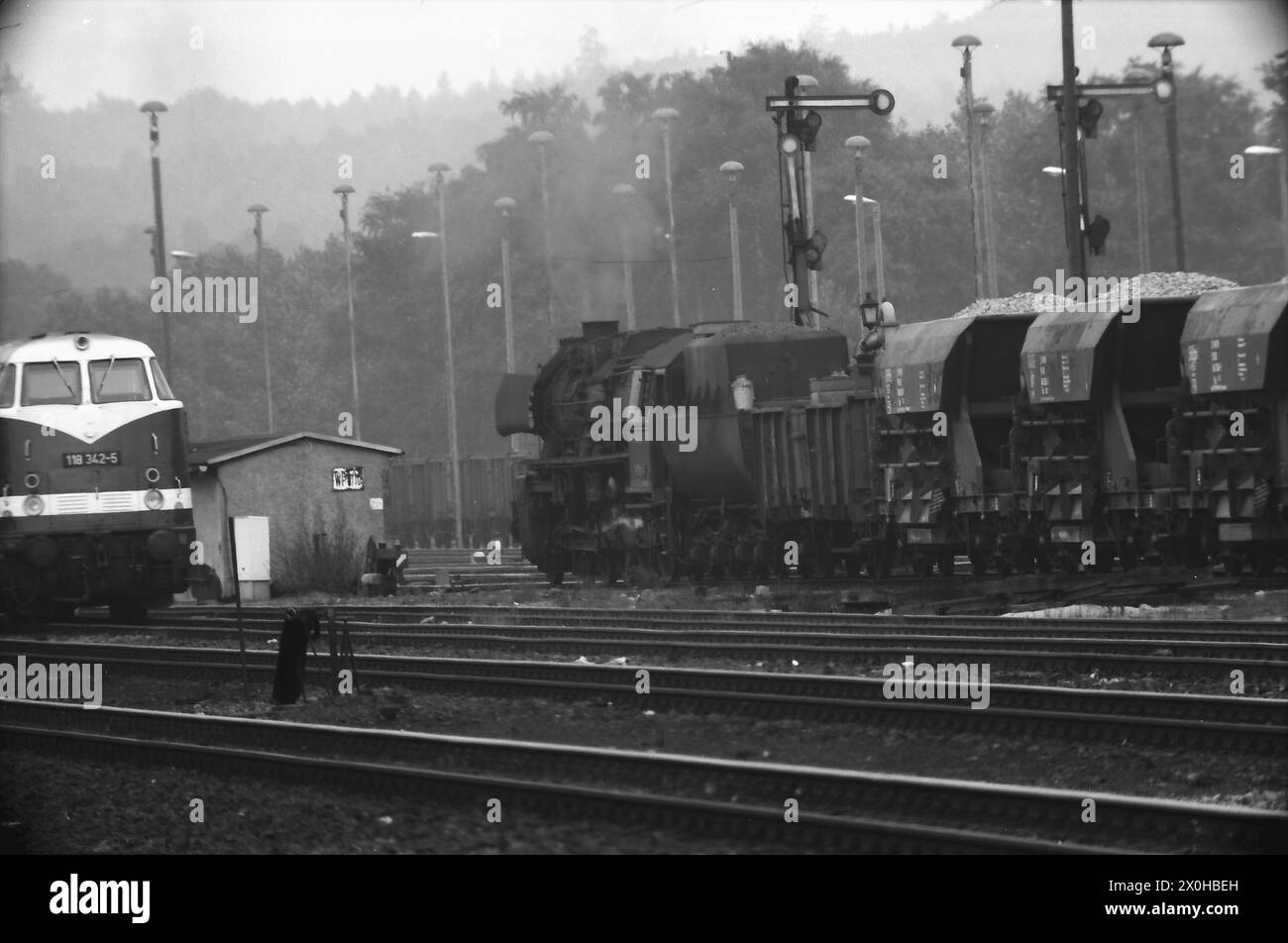 "The ""buffer kissers"" are glad that steam locomotives still handled a ...