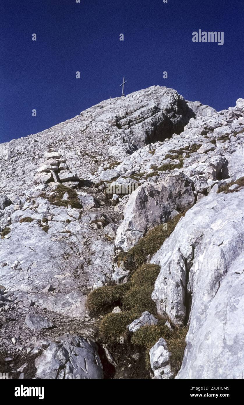 View from the hiking trail to the summit with the summit cross ...