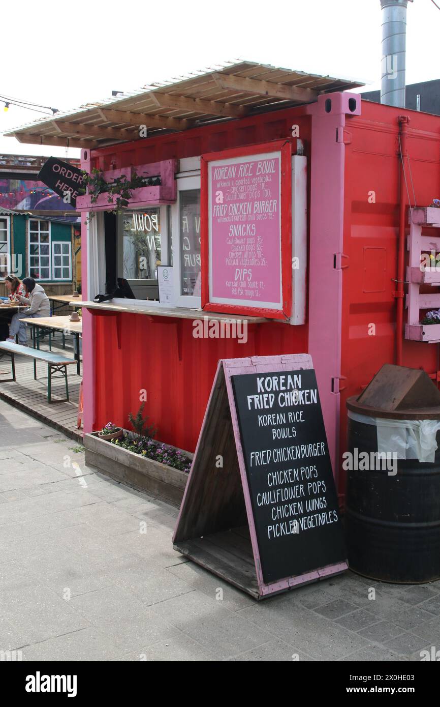 Korean fried chicken food stand reffen hi-res stock photography and ...