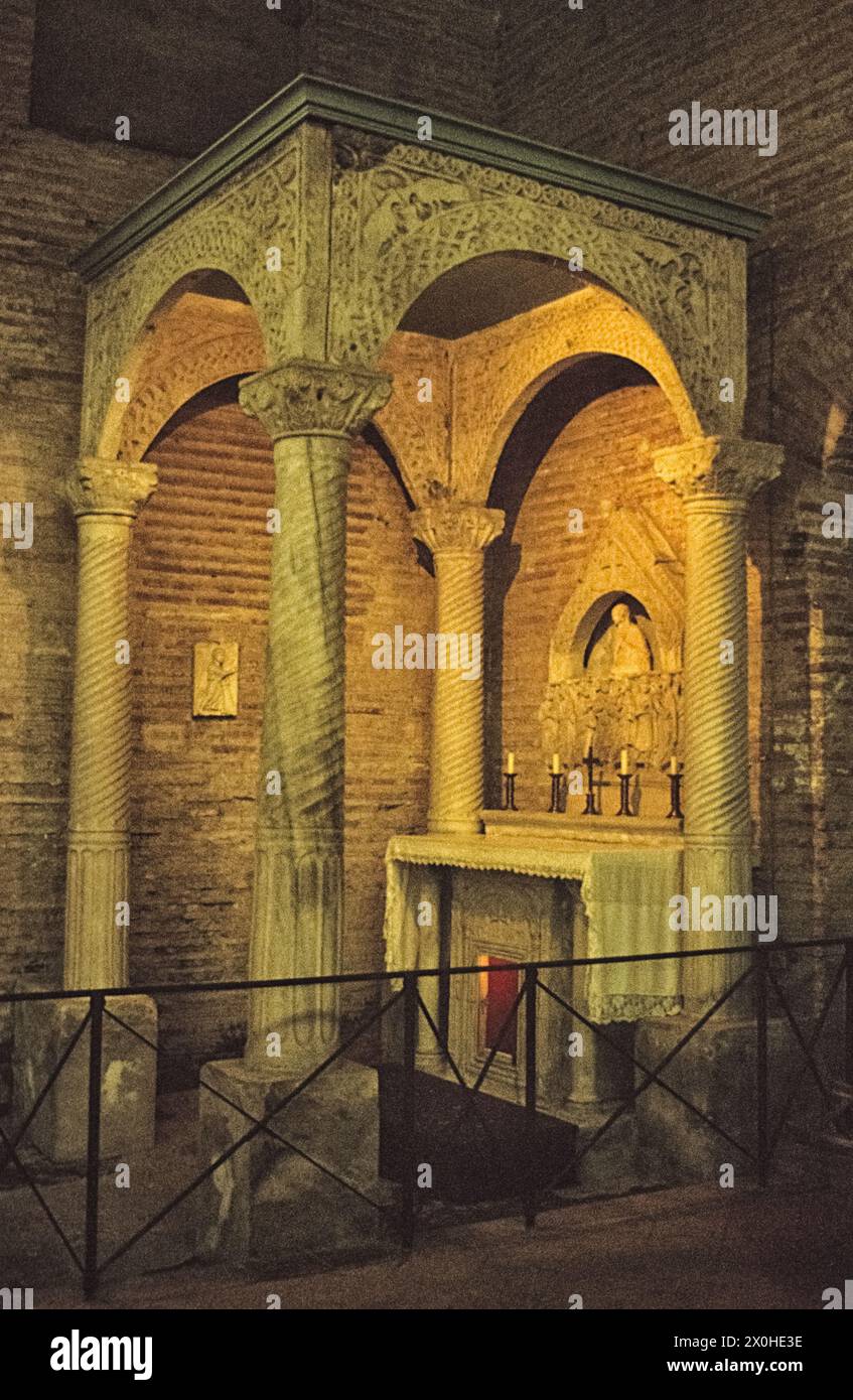 Ciboorium in the crypt of the church [automated translation] Stock ...