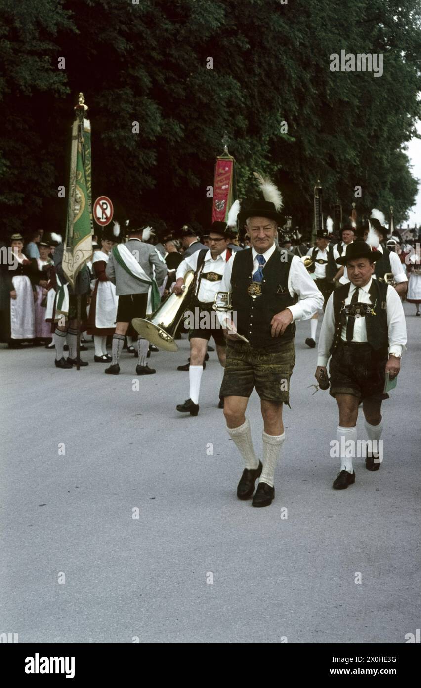 Traditional costume festival in Ismaning near Munich. [automated ...