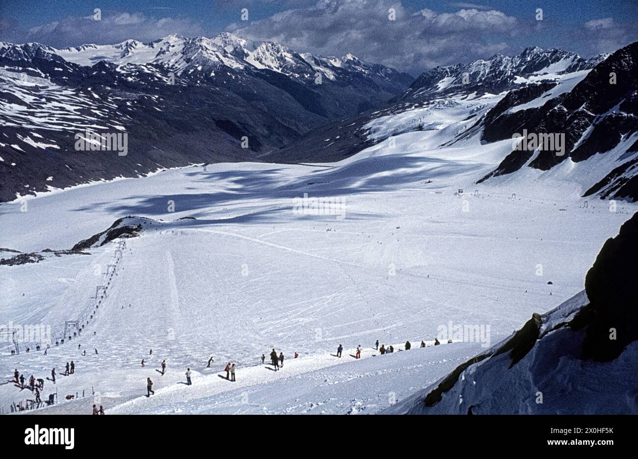 The Schnalstal Glacier seen from the Schwarze Wand. [automated ...
