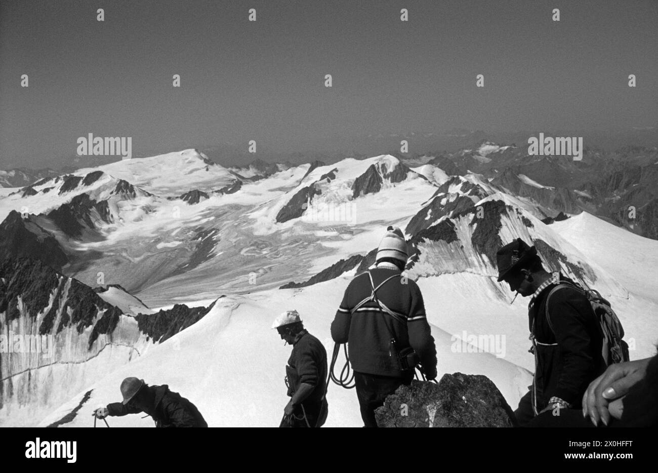 Firn basin hi-res stock photography and images - Alamy