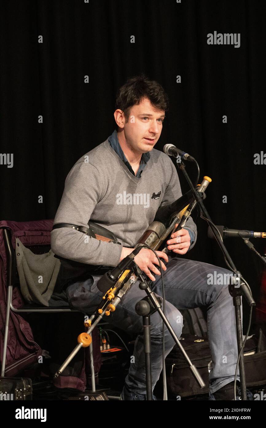 Traditional irish uilleann pipes hi-res stock photography and images ...
