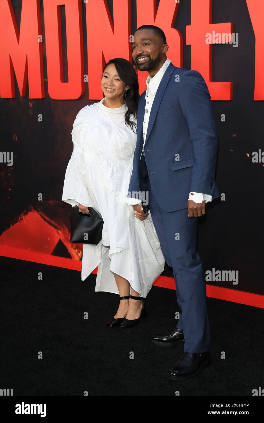 LOS ANGELES - APR 4: Stephanie Hsu, Allan K Washington at the Monkey ...