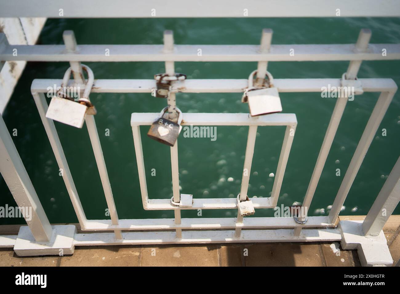 Joint locks hi-res stock photography and images - Alamy