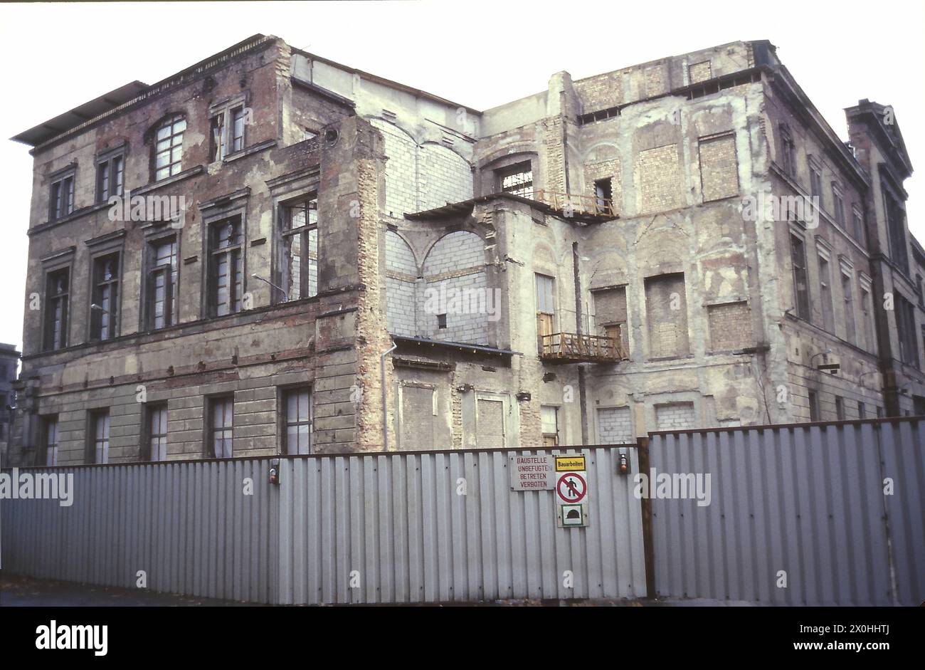 Wartime reunification hi-res stock photography and images - Alamy