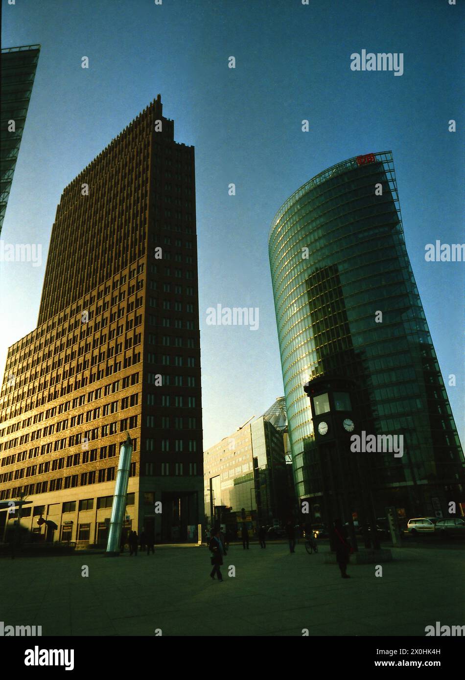 You can see the two high-rise buildings at the end of Potsdamer Strasse ...