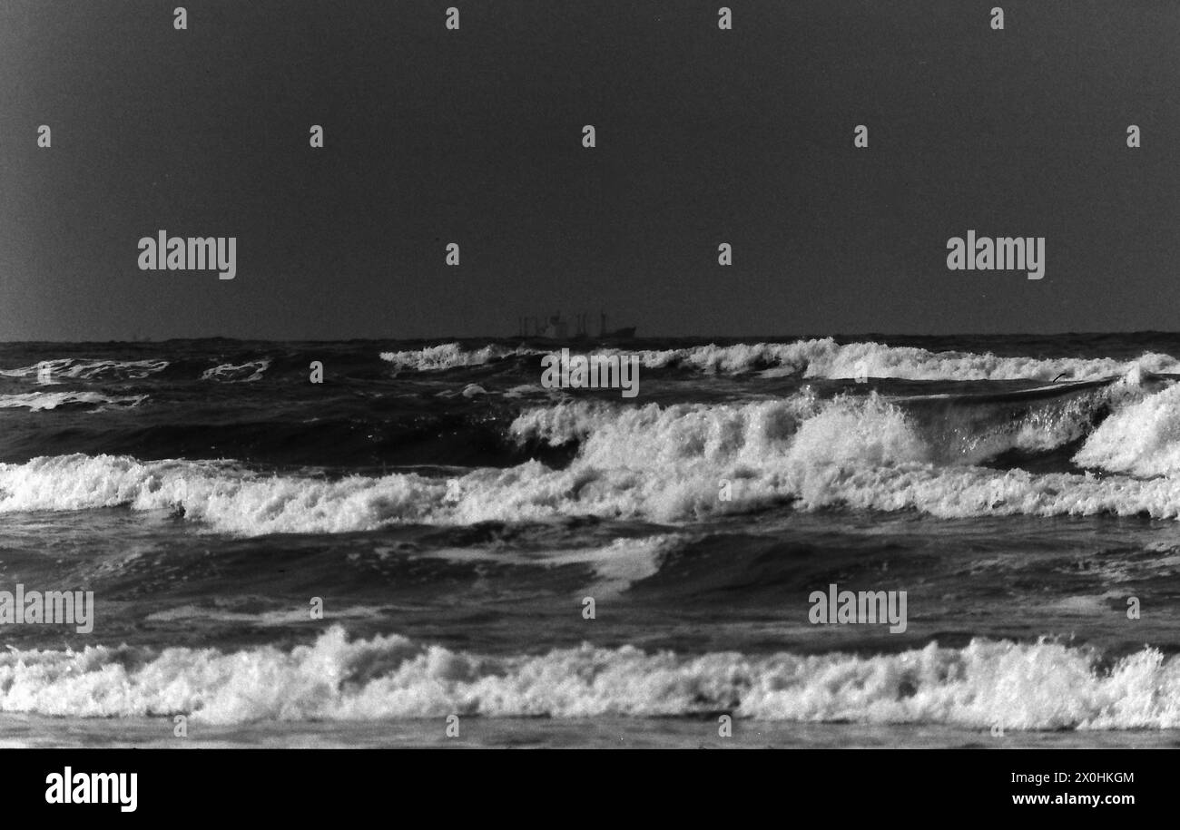 Surf [automated translation] Stock Photo - Alamy