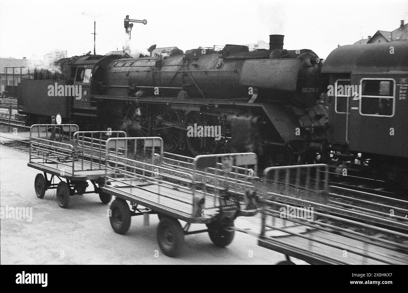 Singen hohentwiel Black and White Stock Photos & Images - Alamy