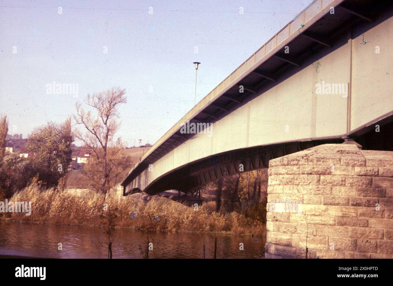 new Main bridge [automated translation] Stock Photo - Alamy