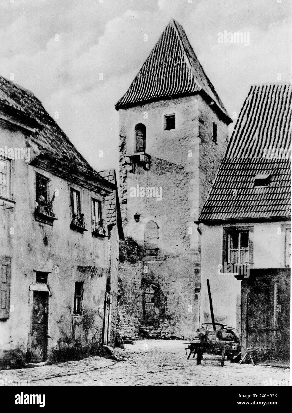 Powder tower in the Zwinger [automated translation] Stock Photo - Alamy