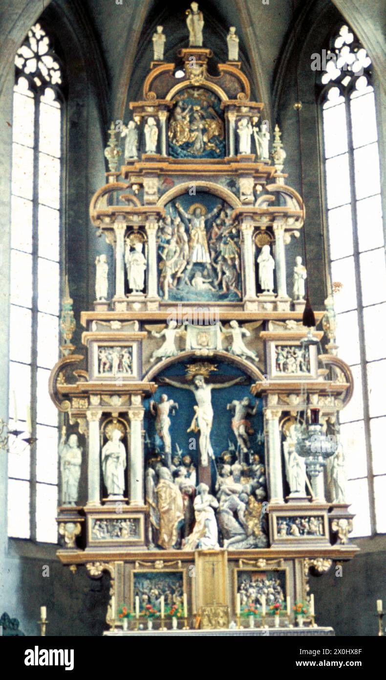Renaissance high altar from 1612 [automated translation] Stock Photo ...